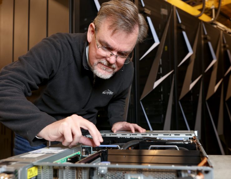 Faces of Summit: Bursting with Ingenuity – Oak Ridge Leadership ...