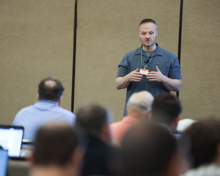 Previewing the New Frontier of High-Performance Computing – Oak Ridge ...